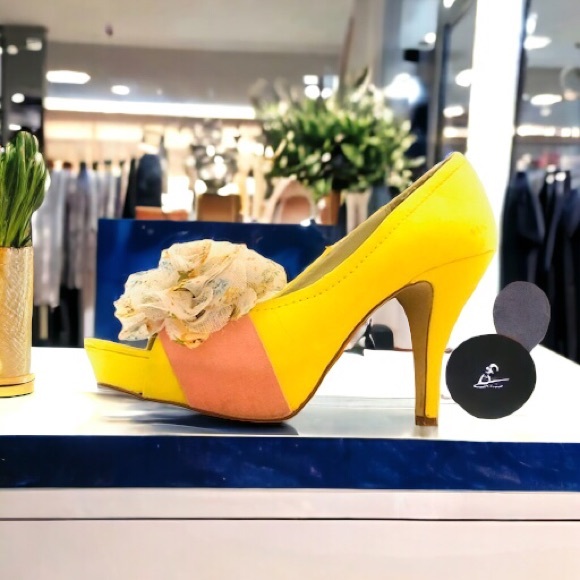 Dolce Mojo Moxy | Shoes | Dolce Mojo Moxy Yellow Peep Toe Pumps Size 85 | Poshmark